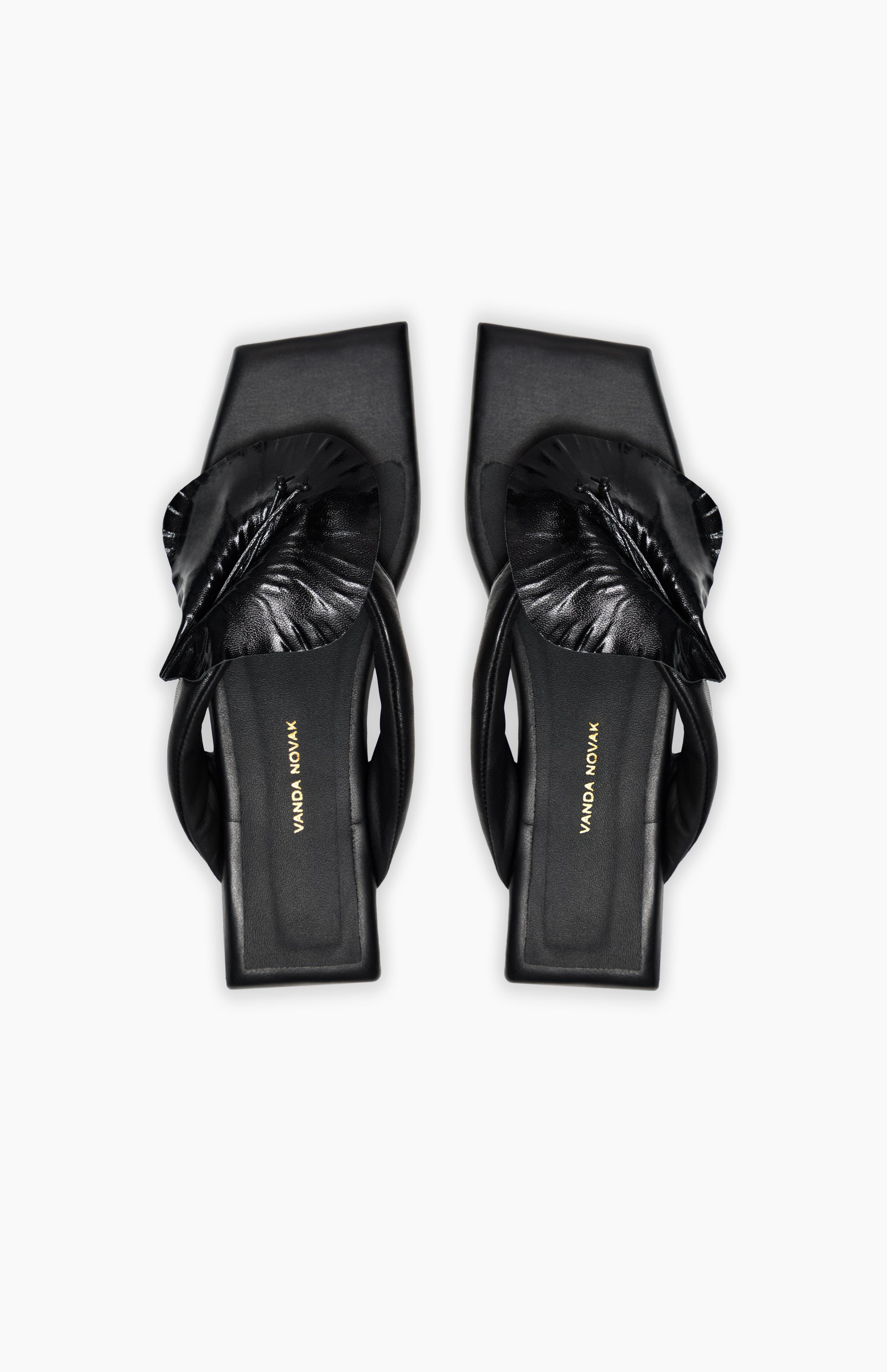ELLA DEEP BLACK